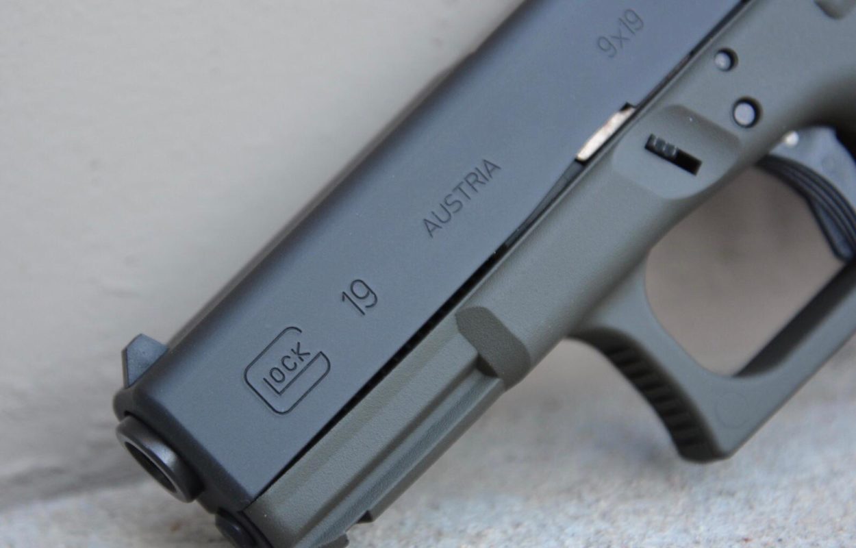 GLOCK 19 GEN 3 OD X-WERKS ARMOR BLACK - Butch's Gun World
